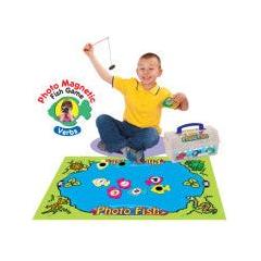 Super Duper Photo Fish Verbs Magnetic Game – The Homeschool Hive